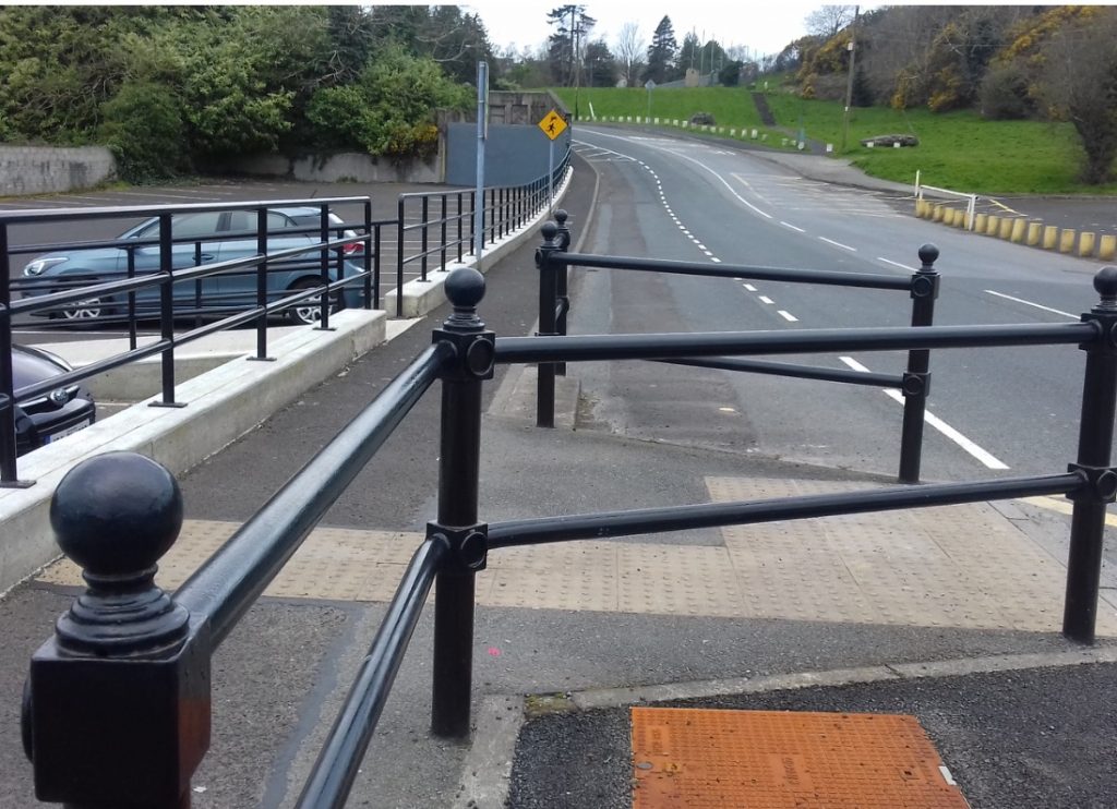 Hand Railings, Safety railings - Galvanised, Stainless Steel or Painted.